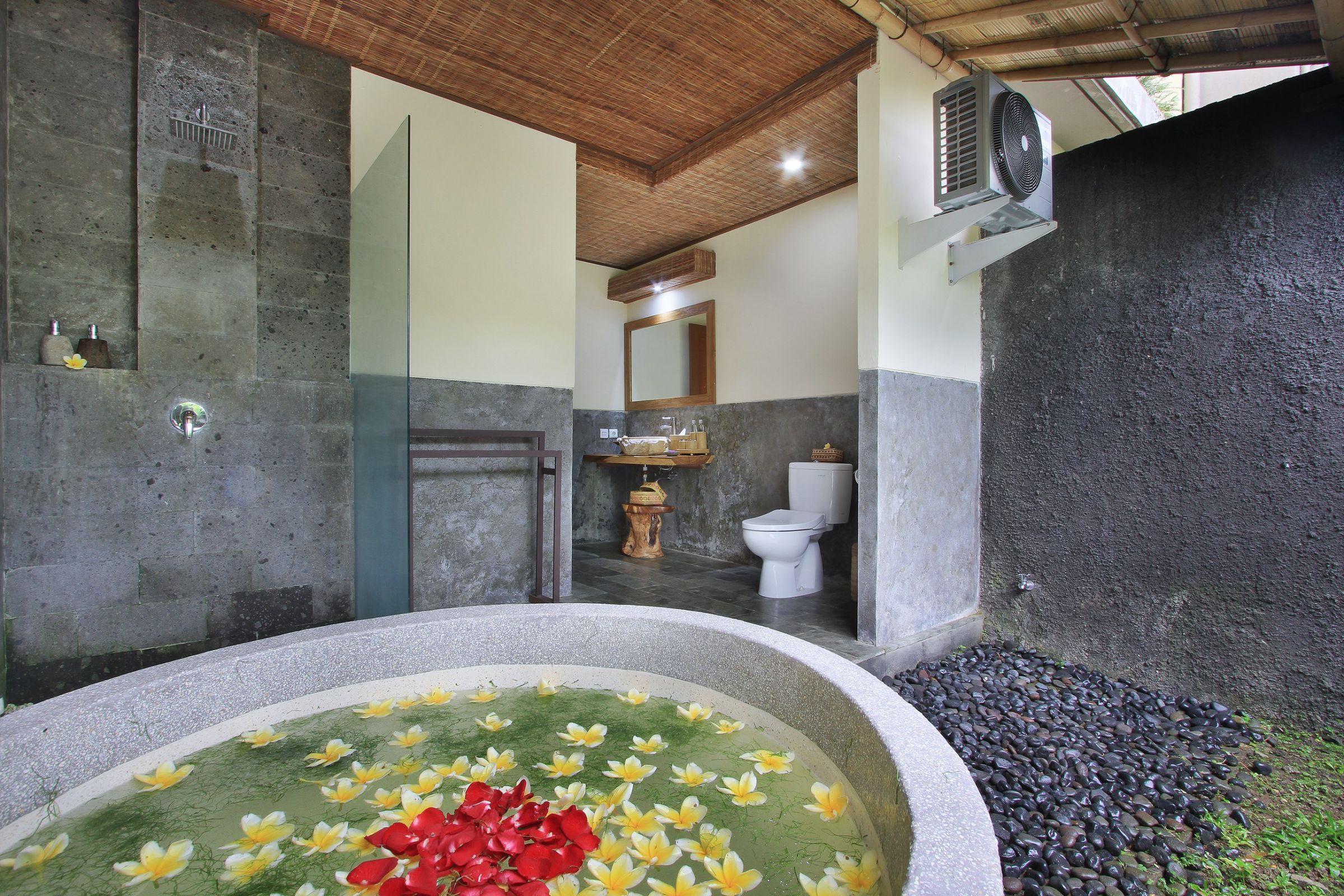 Garden Suite